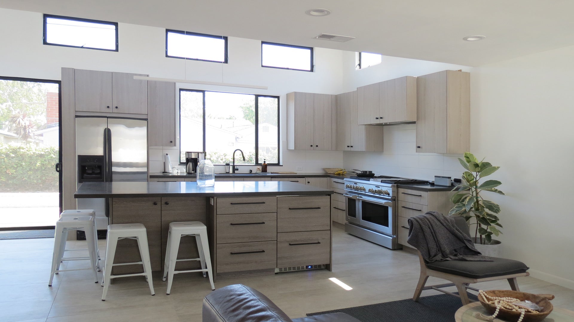 Cleaf – US RTA CABINETS